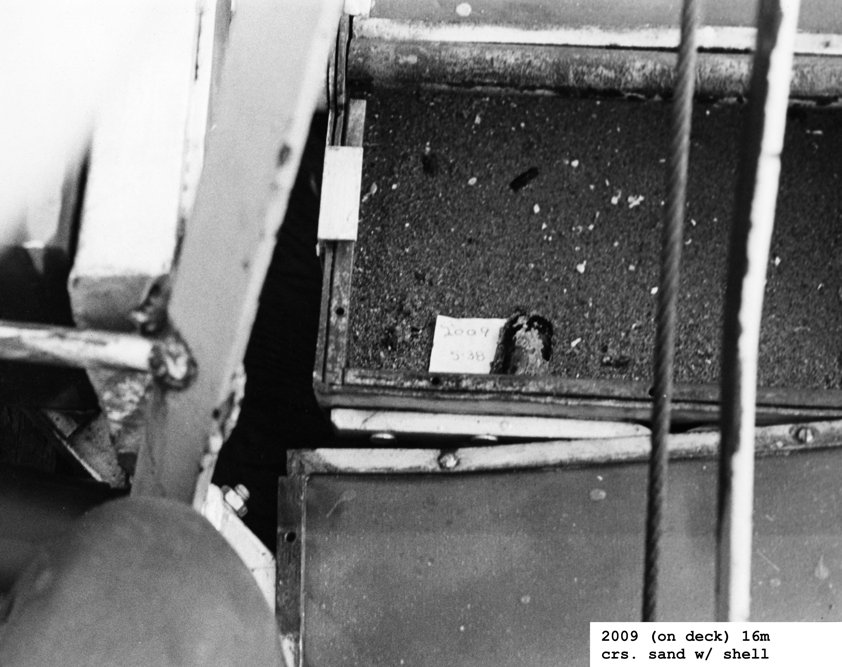 USGS Open-File Report 2006-1046: sea floor Photos